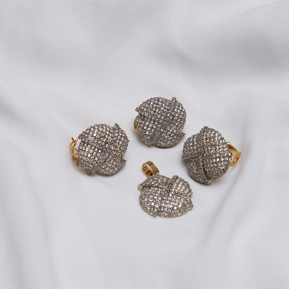 Champagne Wave with Ring – Shaakh